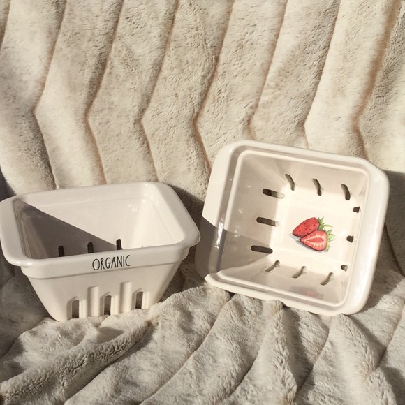 Rae Dunn | Kitchen | Last One Rae Dunn Ceramic Strawberry Basket ...
